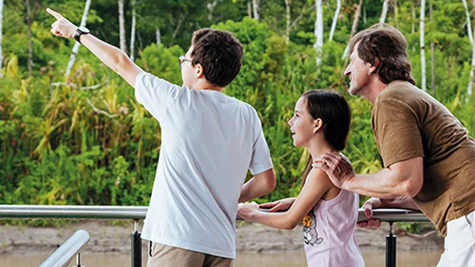 The Top 10 Things to do on the Amazon River